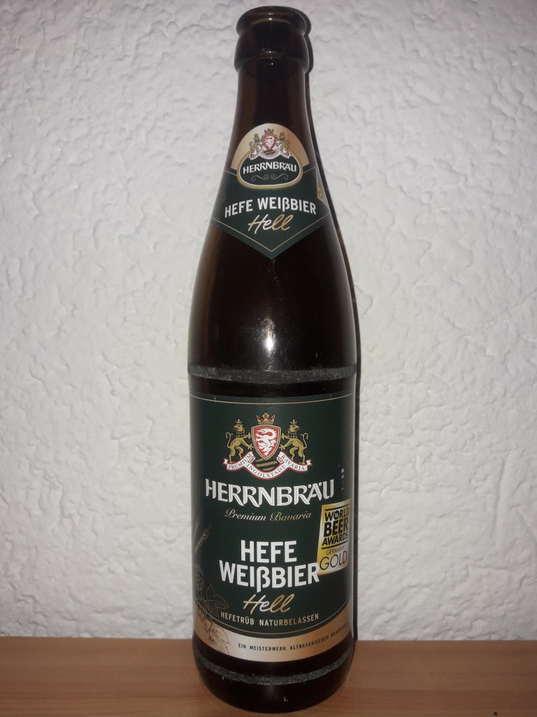 Herrnbräu Hefe Weißbier Hell – Juli's Bierblog